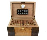 China Insect Control Spanish Cedar Wood Cigar Box / Cigar Case Moisturizing And Breathable for sale
