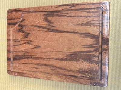 China Ebiara Wood Cutting Board 430x300x25mm Premium Spliced Kitchen Chopping Board for sale