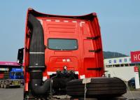 China Big Loading Capacity Tractor Truck SINOTRUK HOWO RHD 4X2 Euro2 290HP for sale