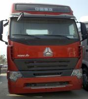 China Strong Enough Engine Sinotruk HOWO Heavy Duty Tractor Truck 6X4 Euro2 336HP for sale