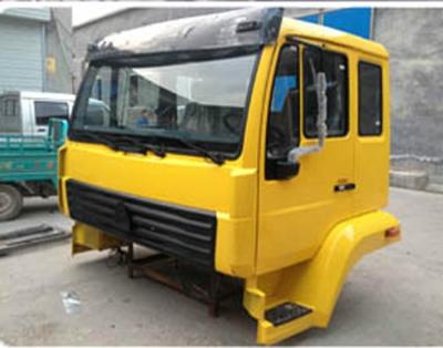 China SINOTRUK HW76 Single Berth Truck Cabin with A/C - 9.726L Displacement, 900kg Weight for Heavy-Duty Vehicles for sale