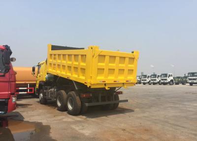 China Heavy Duty Sinotruk Howo Tipper Truck 6X4 30 - 40 Tons Ventral Lifting Radial Tire for sale