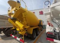 China 6x4 LHD Drive Type SINOTRUK HOWO Concrete Mixer Truck 371HP for sale
