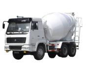 China 10CBM Trailer Mounted Concrete Mixer , RHD 10 Wheels Concrete Mixer Pump Truck for sale