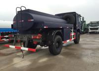 China 4X4 Off Road Oil Tank Trucks / Edible Oil Transport Truck Hydraulically Clutch for sale