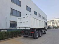 China SINOTRUK Howo Tipper Dump Truck LHD 6X4 371HP In White Color for sale