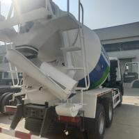 China SINOTRUK WHITE HOWO 371HP Concrete Mixer Truck LHD for sale