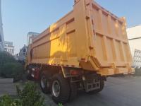 China SINOTRUK HOWO70 Mining Dump Truck 6×4 371HP 70T Capacity with HW19710 Transmission and AC26 Drive Axle for sale