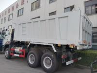 China 2 Passengers Sinotruk Hohan Tipper Dump Truck Weichai Engine 6 × 4 LHD 380HP With Manual Transmission Type for sale