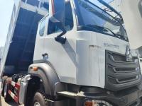 China HOWO NX 371HP 6*4 20m³ Center-Lift Dump Truck High-Power Performance With Efficient Mid-Lift Cargo Body for sale