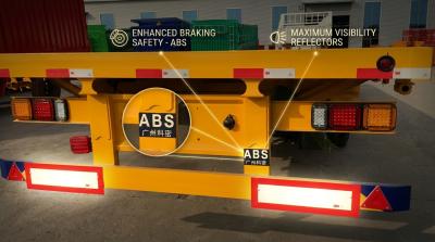 China 30 Ton Loading Three Axle Flatbed Trailer Carrying Bulk Cargo for sale
