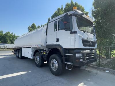 China HOWO 8X4 Petroleum Oil Storage Tank Fuel Delivery Truck 35CBM Two Warning Lights With pipe gun for sale