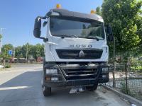 China HOWO 8X4 Petroleum Oil Storage Tank Fuel Delivery Truck 35CBM Two Warning Lights With pipe gun for sale