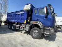 China SINOTRUK HOWO NX Cab Tipper Dump Truck LHD 6X4 A Warning Light With A Tarpaulin for sale