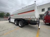 China SINOTRUK TX Model 6X4 25CBM Oil Tank Truck 10Wheels 336Hp White Two Warning Lights for sale