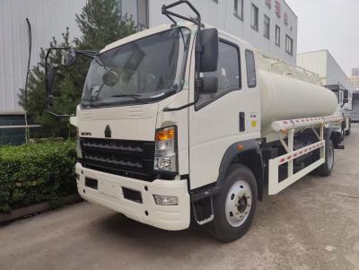 China SINOTRUK HOWO 4×2 10m³ Oil Tanker Truck for sale