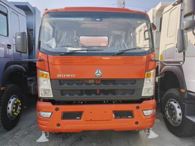 China SINOTRUK HOWO 4×2 Light Sprinkler, 6CBM Water Tank Truck for sale