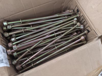China SINOTRUK Parts Steel plate center bolts spring plate center screws bow plate center threads for sale