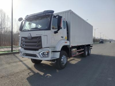 China HOWO 6X4 Box Truck, 43CBM, Single Side Double Doors & Rear Double Doors, 371HP, 10-Speed Transmission for sale