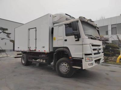 China HOWO 4X2 Light Duty Refrigerated Truck, 120HP, Equipped with Thermo King Refrigeration Unit for sale