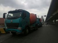 China SINOTRUK HOWO A7 Concrete Mixer Truck 10CBM 371HP 6x4 Drive for Construction Sites for sale