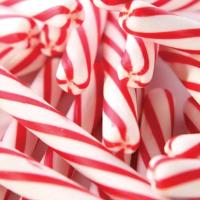 China Bulk Christmas Candy Fruity Mint Flavor Candy Cane Stick Sweets for sale