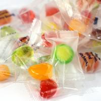China Flavored Peeled Soft Fruit Candy Sweets Centre Filled Bonbons for sale