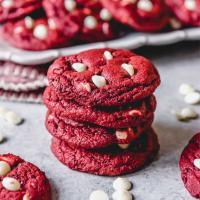 China HACCP/BRC Certificate Halal Chocolate Biscuit Filling Sandwich Milk Wafer Biscuit for sale