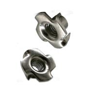 China SS304 / 316 Stainless Steel Plain Finish Surface Tee Four Claw Nut for sale