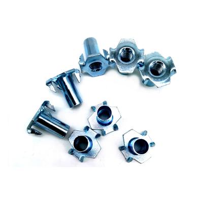 China 4.8 / 8.8 Gread Carbon Steel Galvanized / HDG T Nut Four Claw Nut DIN1624 for sale