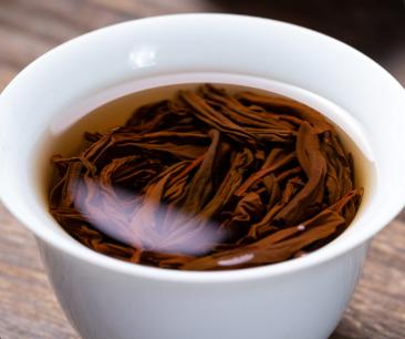 China Lapsang Souchong Black Tea‌ Fermentation Withering Oxidation‌ Promote Blood Circulation for sale