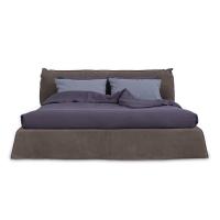 China Luxury Italian Style Bedroom Furniture Comfortable Matte Fabric Bed Set For Home for sale