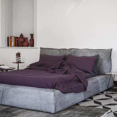 China Luxury Italian Style Bedroom Furniture Comfortable Matte Fabric Bed Set For Home for sale
