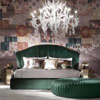 China Modern Luxury Italian Bed High Back Sectional Contemporary Bedroom Sets for sale