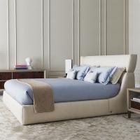 China Fashion Leather Modern Bedroom Furniture Sets Solid Wood Italian Luxury Bed for sale