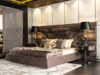 China Soft Elegant Upholstered Bed Stain Resistant Velvet Covers Pinewood Construction for sale