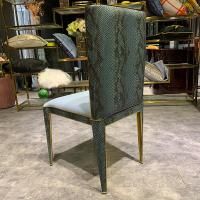 China Button Style Luxury Modern Dining Chairs 0.53m European Tufted Leather Dining Chair for sale