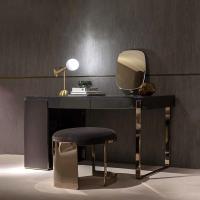China Solid Wood 0.75m Modern Vanity Table With Lighted Mirror 1.2m Modern Contemporary Dressing for sale