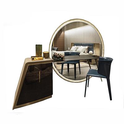 China 1.8x0.6m Modern Dressing Tables , 1.5m Modern Makeup Table With Mirror for sale