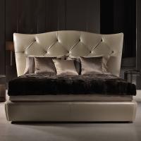 China Camelback 1.5m Smart Ultra Modern Luxury Bed , 2.2m Modern Platform Bedroom Sets for sale
