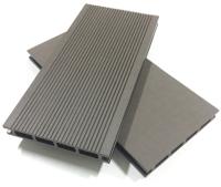 China WPC Decking 140mm x 25mm Waterproof Composite Boards with Factory Direct Pricing for Outdoor Applications for sale