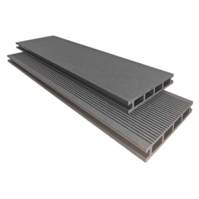 China WPC Flooring Outdoor Decking 22mm Thickness Red Wood Grain for Natural Look Space for sale