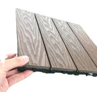 China Self Locking WPC Deck Tiles 30x30cm for Garden No Tools Bug Resistant for sale
