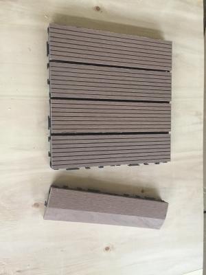 China 30x30 cm WPC Balcony Flooring Tiles DIY Interlocking Deck for Concrete Slab for sale