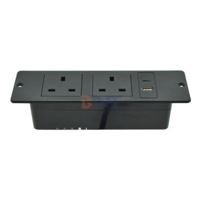 China UK Standard Custom AC Power Socket Plastic Furniture Wall Socket with 2 Outlets 1 USB & 1 Type C Port 16A Rated Current for sale