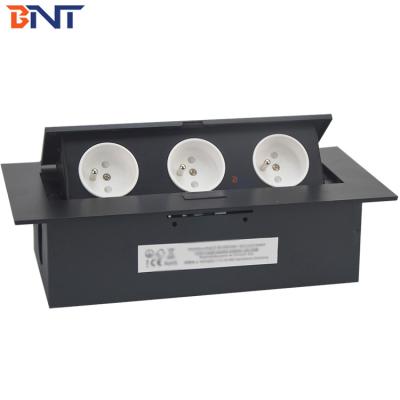 China No MOQ 110~240V Rated Voltage Square Button Desk Pop Up Multimedia Jack for sale