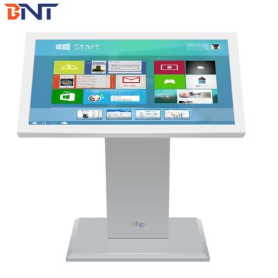 China Cold Rolled Steel Mobile TV Stand For 32 - 55 Inch Advertising Machine for sale