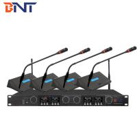 China UHF 4 Channels Wireless Conference Microphone With 8 Handhelds / Headsets for sale