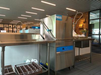 China 107KG Commercial Dishwasher In Residential Kitchen , Commercial Kitchen Dishwasher for sale