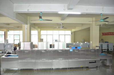 China Stainless Steel Flight Type Dishwasher Reasonable Wash And Rinse Arm Design for sale